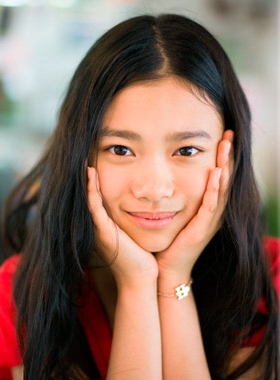Sugisaki Hana - Person (42220) - AniDB